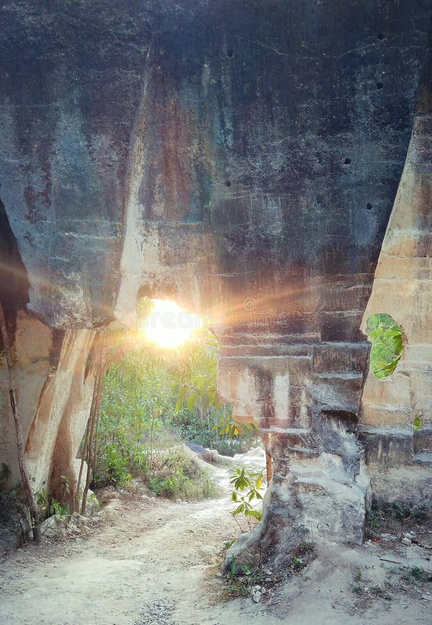 Red Hollow Stone Wall As Harmonic Background Stock Image - Image of ...