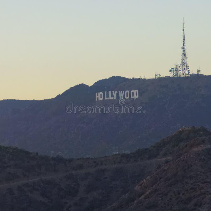 The Hollywood Sign editorial photo. Image of angeles - 116878676