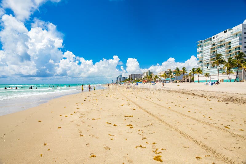 Hollywood-Strand Florida redaktionelles stockbild. Bild von florida ...