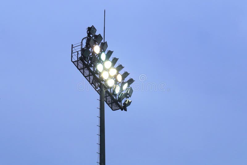 Holofote foto de stock. Imagem de lâmpada, potência, feixe - 31775972