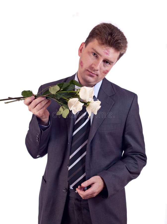 Hombre Besado Con Las Rosas Blancas Foto de archivo - Imagen de humano ...