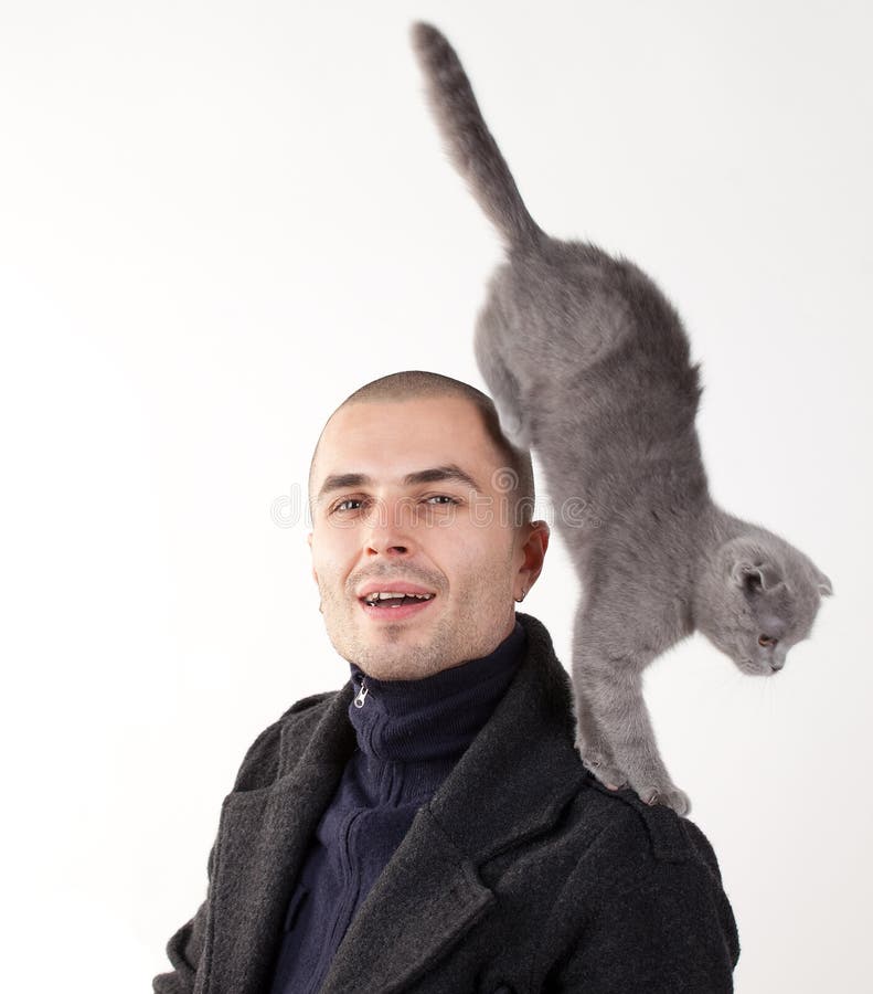 Hombre con el gato foto de archivo. Imagen de email, gatito - 16500494