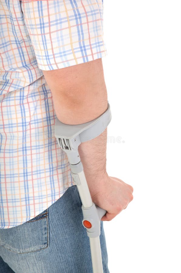 Hombre con una muleta imagen de archivo. Imagen de estudio - 9390535