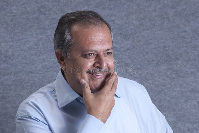 Hombre contento imagen de archivo. Imagen de negocios - 22786383