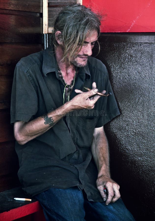 Hombre Del Drogadicto De Junky Imagen editorial - Imagen: 27264880