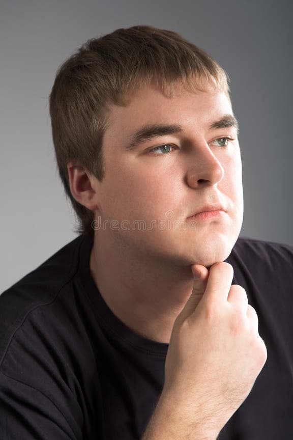 Hombre del Pensiveness foto de archivo. Imagen de cara - 18022032