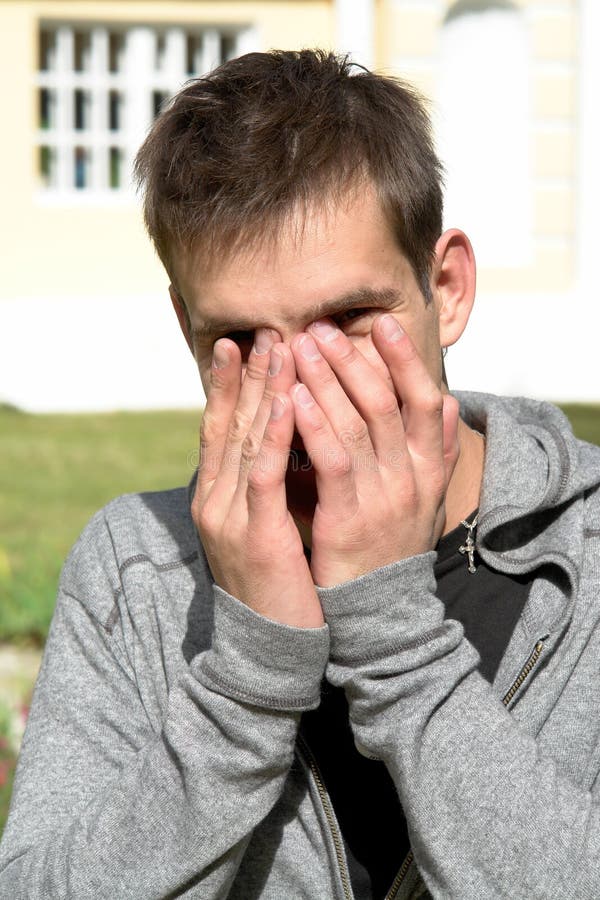 Hombre Que Desaparece En Fores De La Persona Chapada a La Antigua ...