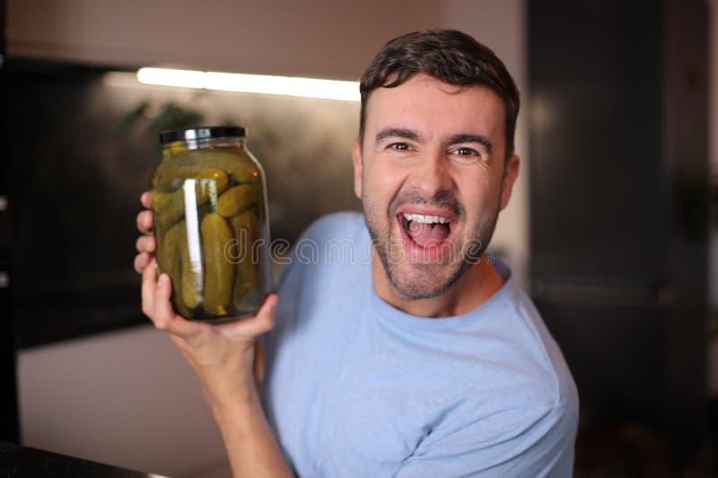 Hombre Que Realmente Ama Los Pickys Foto de archivo - Imagen de ...