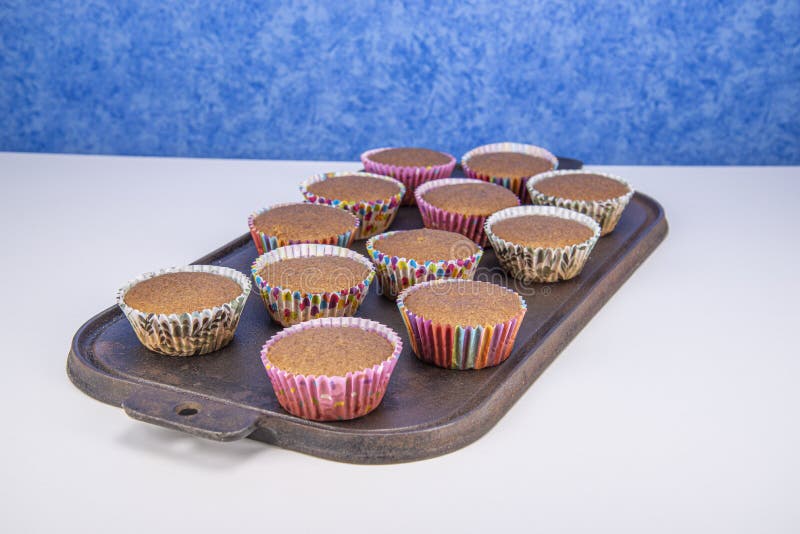 Home baked cupcakes stock image. Image of cupcakes, crumbs - 213746687