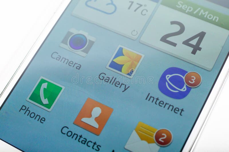 Home Screen of an Android Smartphone Showing Its Apps Editorial ...