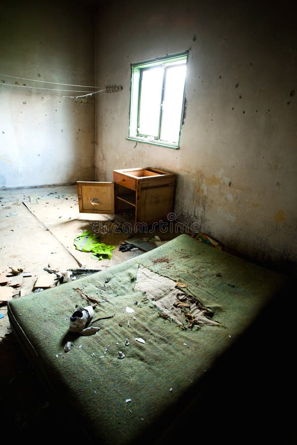 Homeless bed stock photo. Image of life, hiding, habitation - 22881324