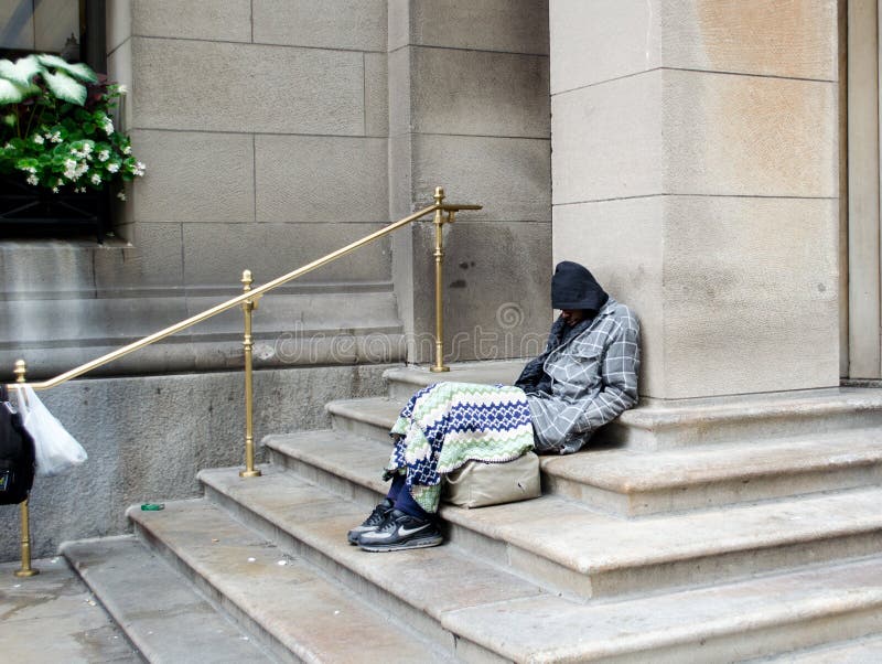 Homeless in chicago editorial photo. Image of hopeless - 28289606