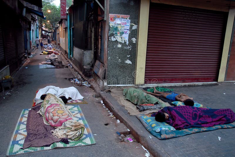 Homeless People in India editorial photography. Image of poverty - 19345537