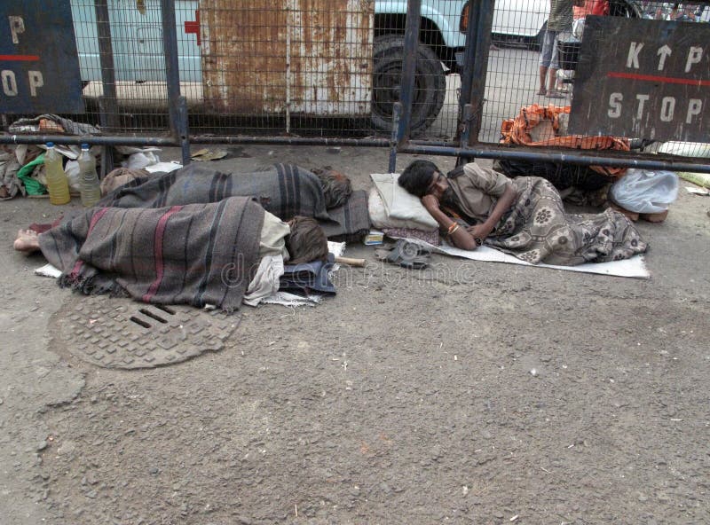 Homeless People Sleeping on the Footpath of Kolkata Editorial Stock ...