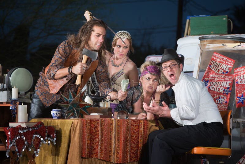 Homem Assustado Com Videntes Foto de Stock - Imagem de cliente, europeu ...