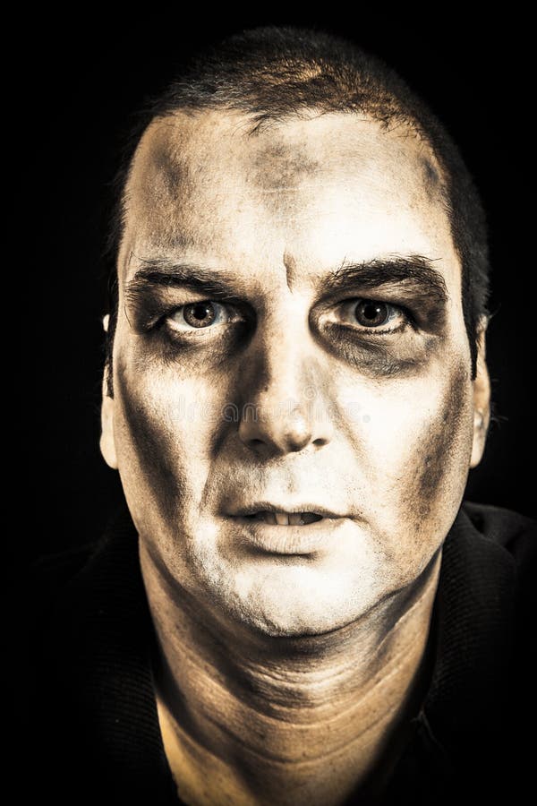 Homem assustador do zombi imagem de stock. Imagem de zombi - 34629357