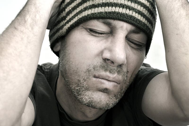 Homem Com a Cara Inchada Que Sofre Da Dor De Dente Foto de Stock ...