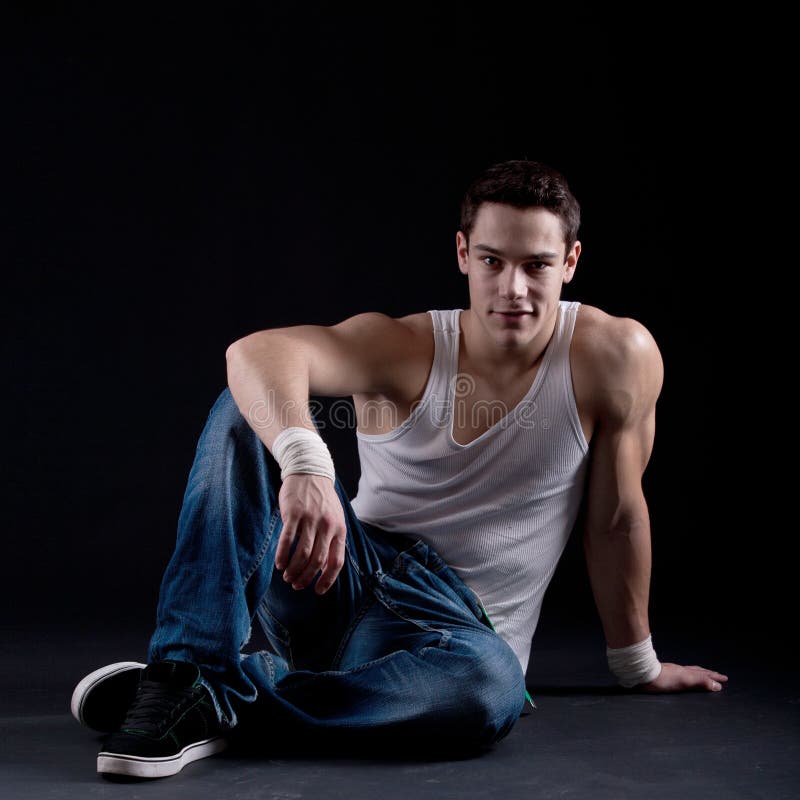 Homem forte e considerável foto de stock. Imagem de fresco - 17654284