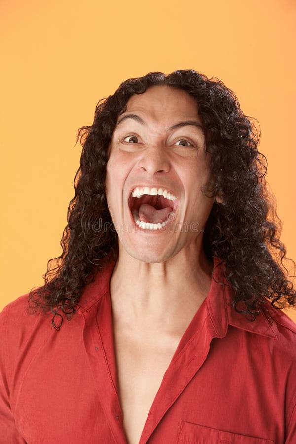 Homem irado do Latino imagem de stock. Imagem de hiper - 18628107