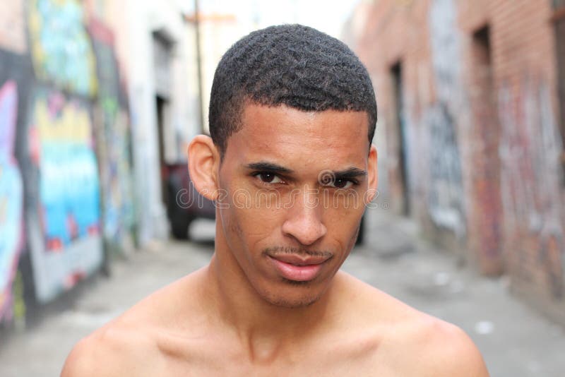 Homem Magro Descamisado Isolado Fora Imagem de Stock - Imagem de cabelo ...