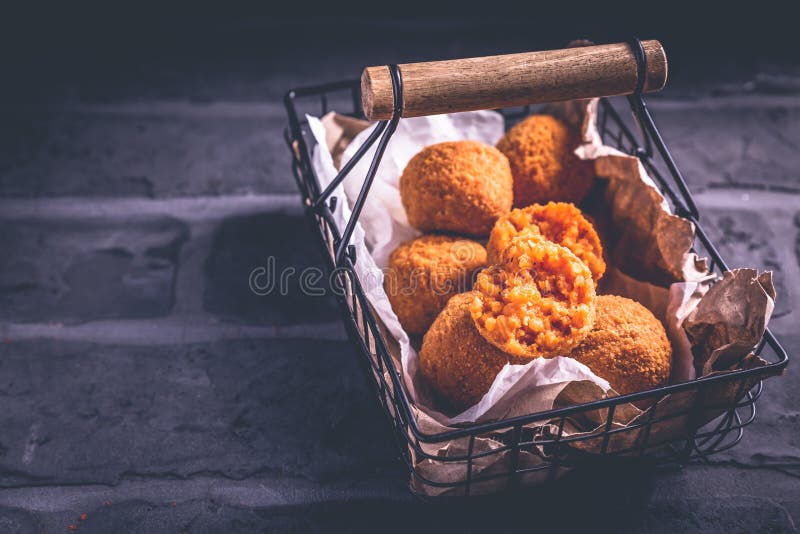 Homemade Arancini - Deep Fried Rice Balls Stuffed with Mozzarella ...