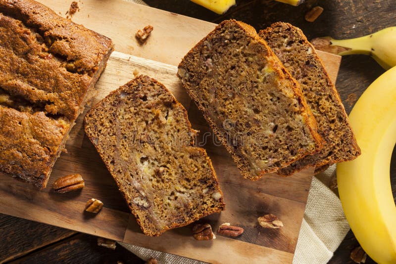 Homemade Banana Nut Bread stock image. Image of fibre - 38490617