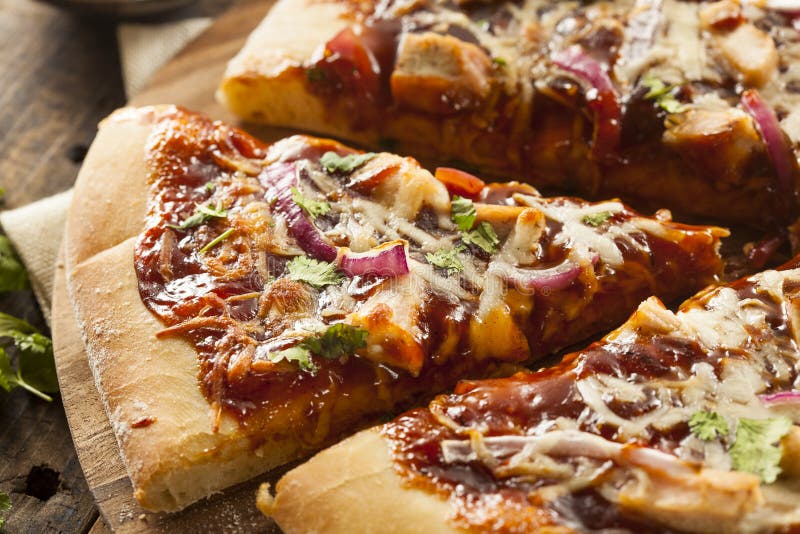 Homemade Barbecue Chicken Pizza Stock Image - Image of baked, healthy ...