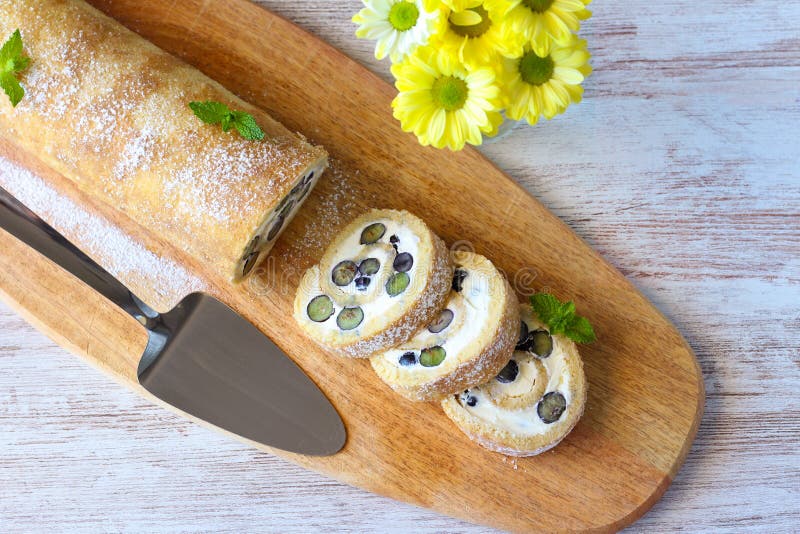 Homemade Blueberry Swiss Roll Stock Photo - Image of bakery, sweet ...