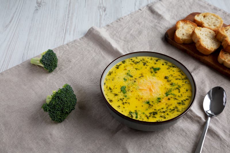 Homemade Broccoli and Cheddar Soup in a Bowl, Side View Stock Photo ...
