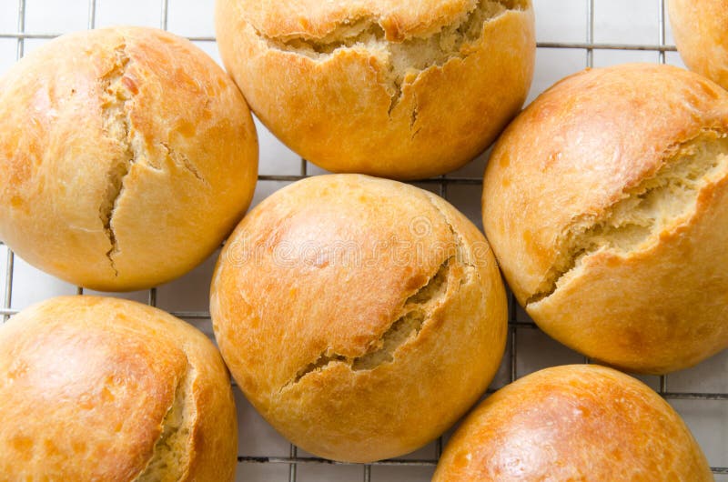Homemade Buns on Cooking Rack Stock Photo - Image of bakery, food: 97594242
