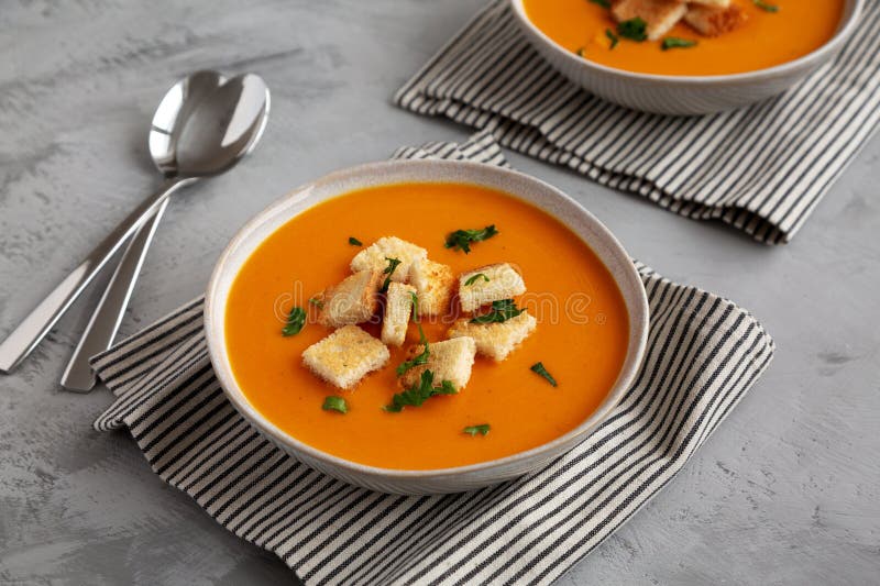 Homemade Butternut Squash Soup in a Bowl, Side View Stock Photo - Image ...