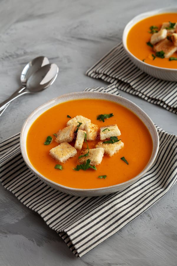 Homemade Butternut Squash Soup in a Bowl, Side View Stock Image - Image ...