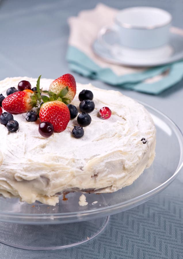Homemade Cake with Fresh Berries Stock Image - Image of homemade, home ...