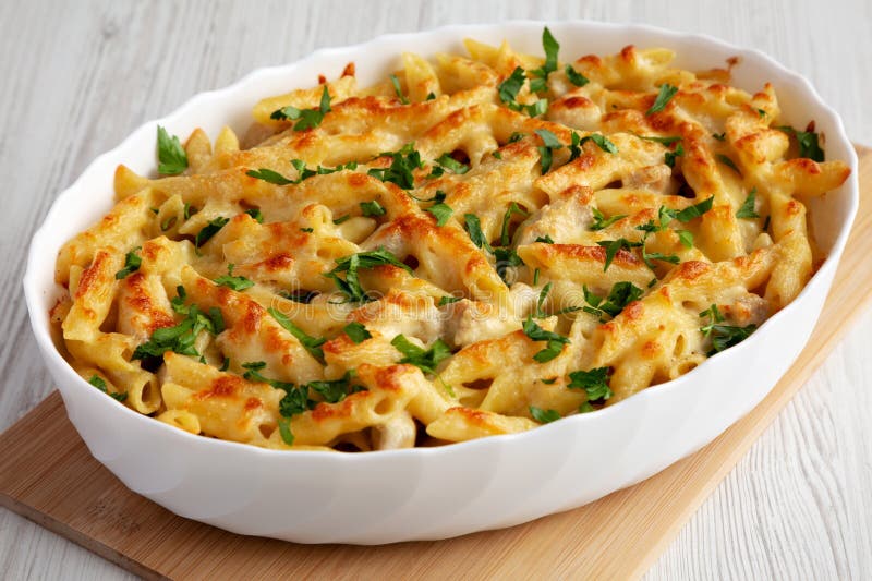 Homemade Cheesy Chicken Alfredo Pasta Bake in a Dish, Side View Stock ...