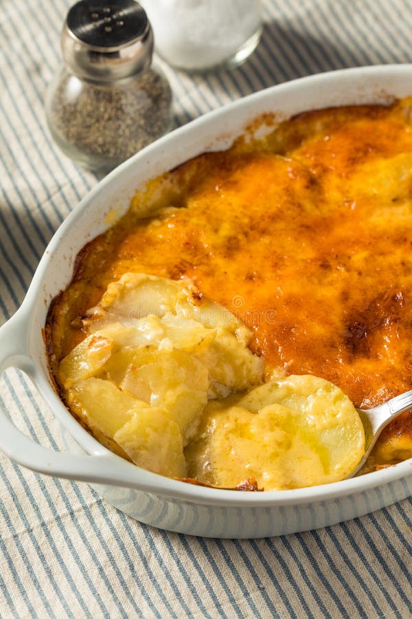 Homemade Cheesy Scalloped Potatoes Stock Image - Image of cheese ...