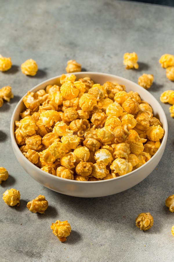 Homemade Chicago Style Popcorn Stock Photo - Image of salt, heap: 333679338