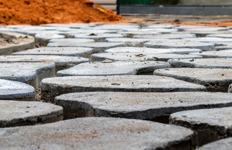 Homemade Concrete Interlock Blocks Pathway Pattern DIY Project Low ...