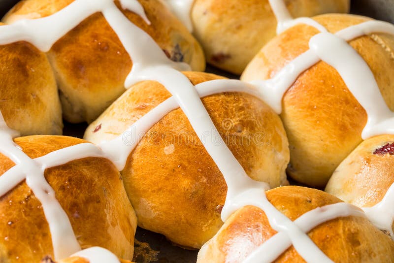 Homemade Easter Hot Cross Buns Stock Photo - Image of cross, sweet ...