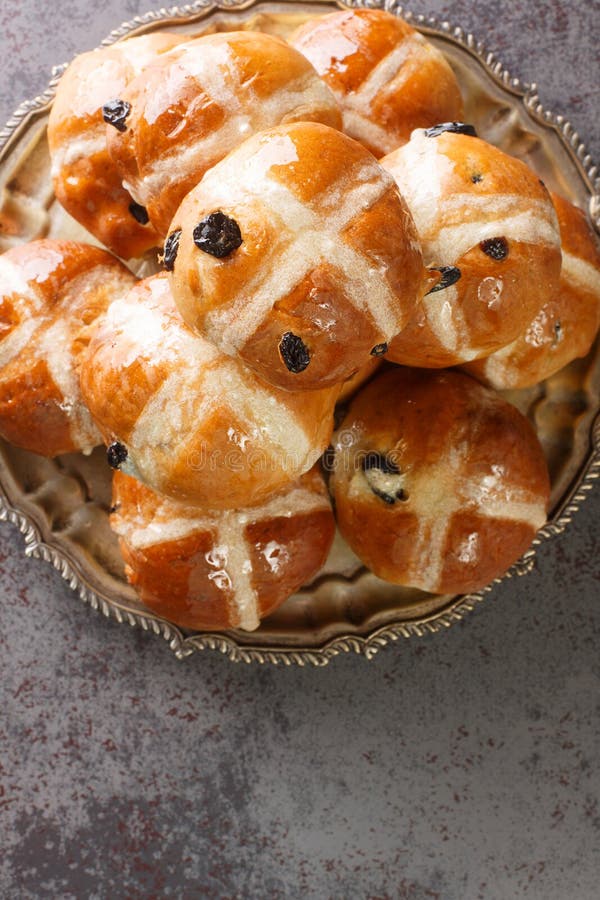 Homemade Hot Cross Buns Ready for Easter Closeup on the Plate. Vertical ...
