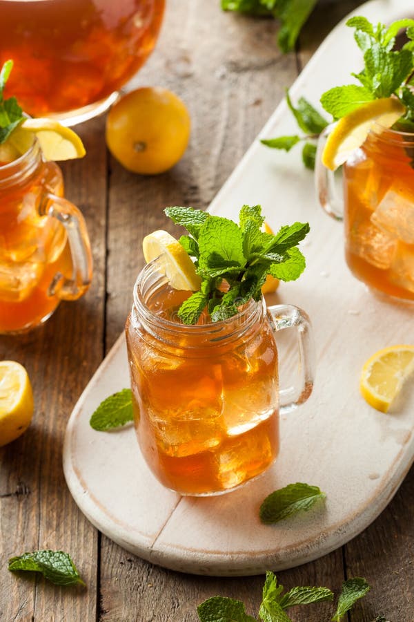 Homemade Iced Tea and Lemonade Stock Photo - Image of green, iced: 53562132