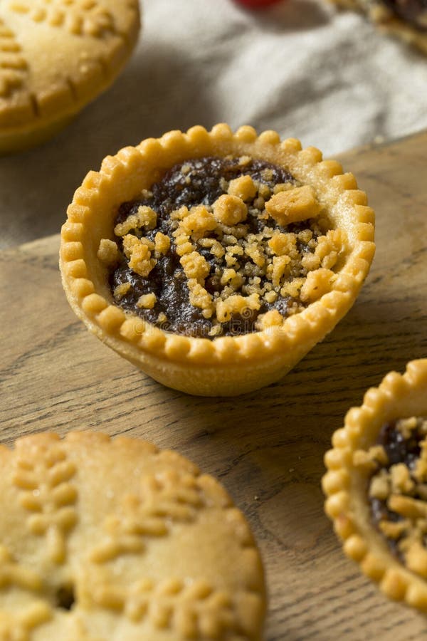 Homemade Mini Mincemeat Pies Stock Photo - Image of english, festive ...