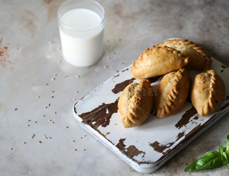 Mini Pies with Filling for Snacks Stock Image - Image of appetizer ...