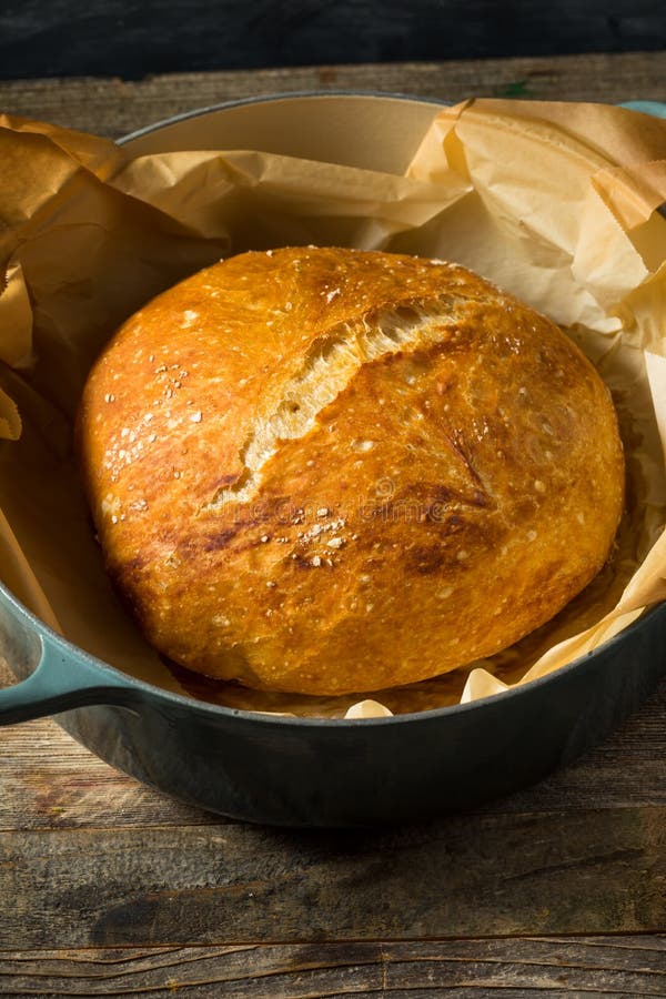 Homemade No Knead Country Bread Stock Photo - Image of baked, wheat ...