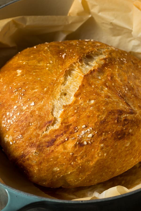Homemade No Knead Country Bread Stock Photo - Image of organic, bake ...