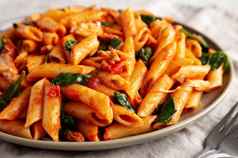 One Pot Chicken Spinach Recipe Stock Photos - Free & Royalty-Free Stock ...