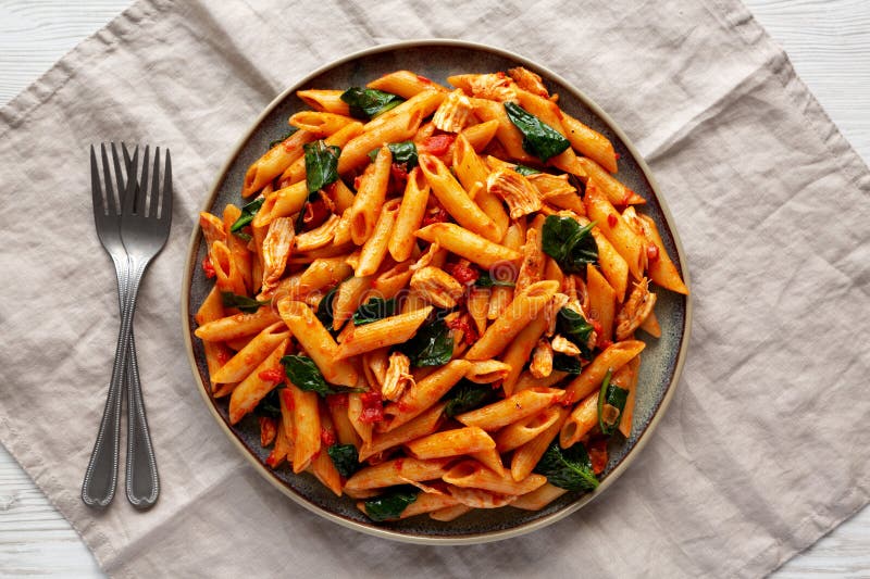 One Pot Chicken Spinach Recipe Stock Photos - Free & Royalty-Free Stock ...