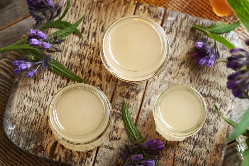 Homemade Production Comfrey Root Ointment Rendered Pork Lard Stock ...
