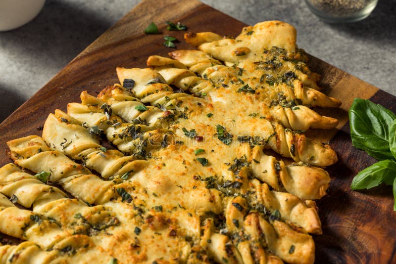 Homemade Pull Apart Christmas Tree Garlic Bread Stock Image - Image of ...