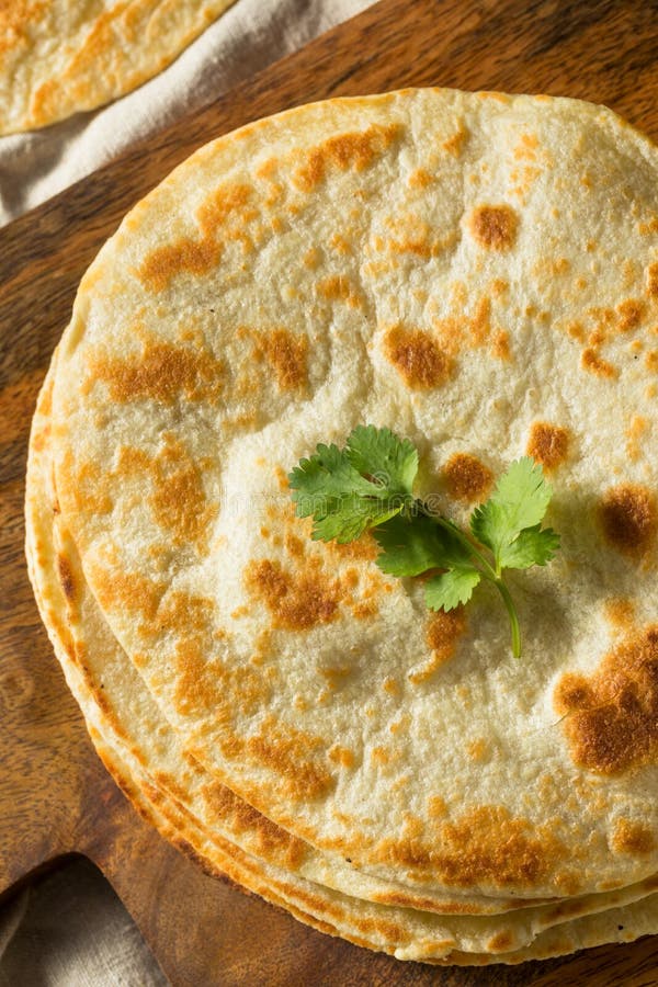 Homemade Roti Chapati Flatbread Stock Image - Image of crispy, dish ...