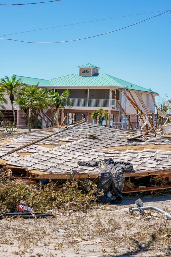Hurricane Ian Storm Surge Destroyed Homes in Fort Myers Beach FL ...